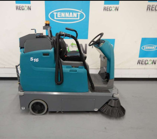 Sweepers tagged "Certified Pre-Owned" - TennantRecon